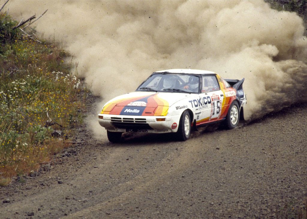 RX7s in Competition - www.RX7fb.com